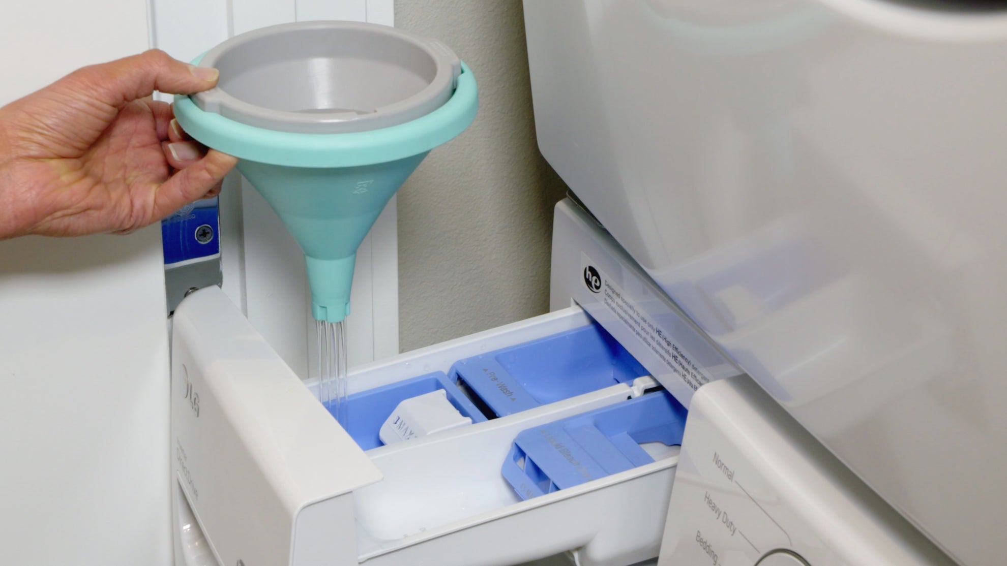 Smart Funnel | Smart Funnel - The Mess-Free, Spill-Proof Solution